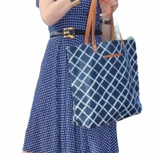 thirty-one | Bags | Hp Thirtyone Around Town Tote Euc Shoulder Bag Navy ...
